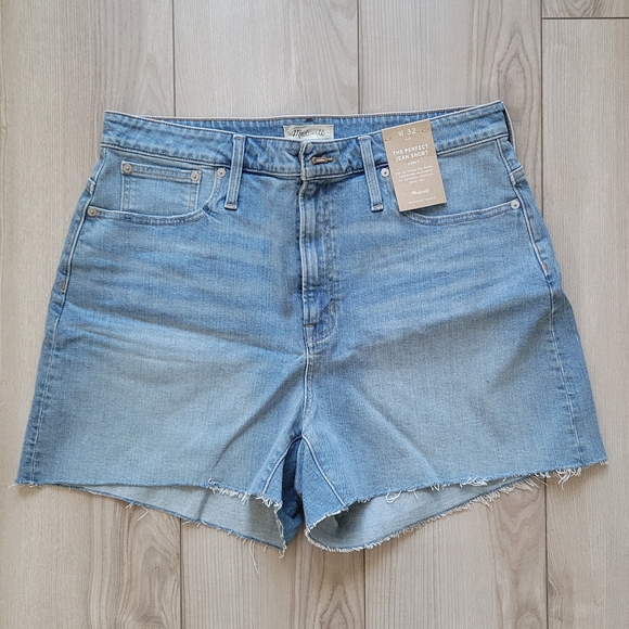 Madewell | Shorts | Madewell The Perfect Jean Short Curvy Size 32 ...